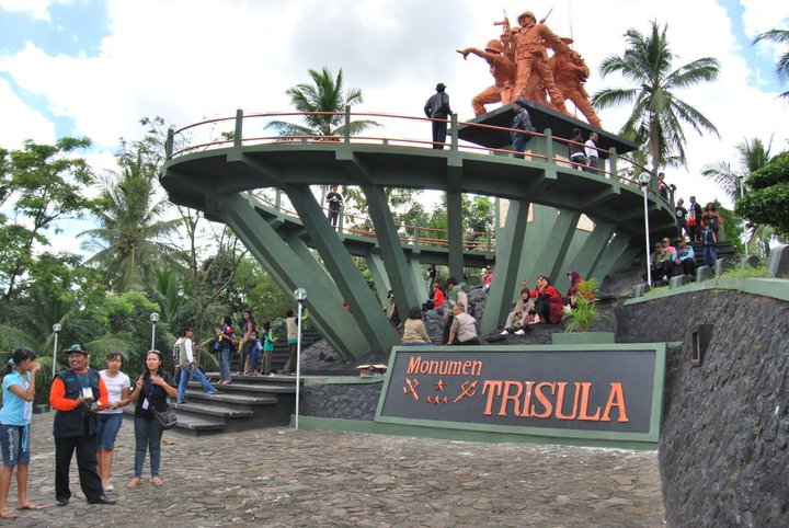 Peristiwa Operasi Trisula